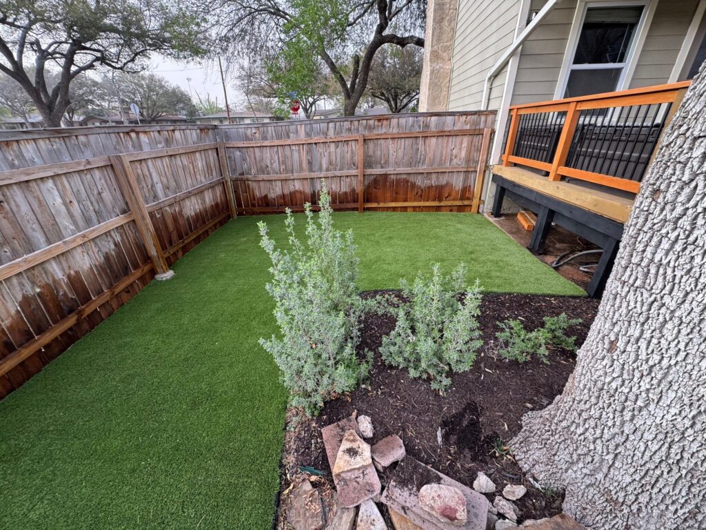 Artificial Turf Installation in Nottingham Dr